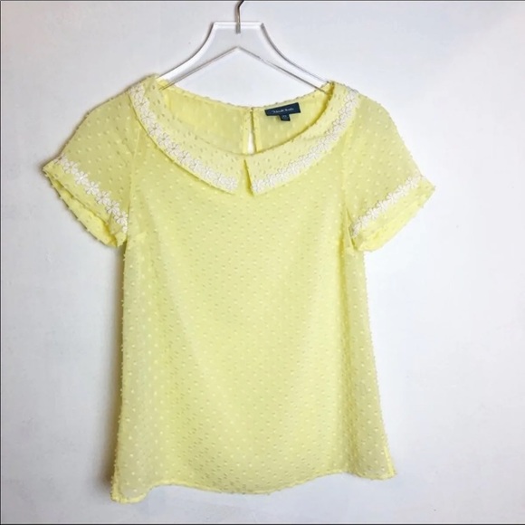 Modcloth | Tops | Modcloth Yellow Daisy Blouse | Poshmark